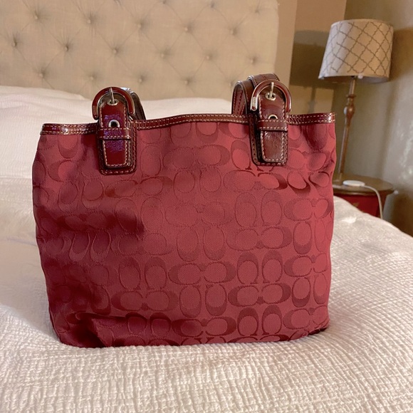 Coach | Bags | Coach Signature Print Buckle Handle Tote | Poshmark
